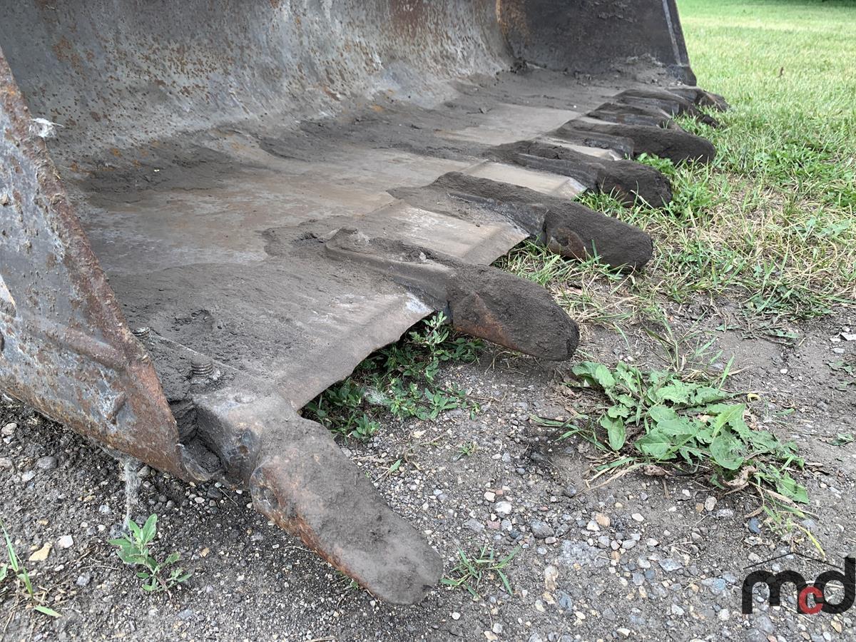 1981 Case W14 Wheel Loader w/ 88'' Craig Bucket
